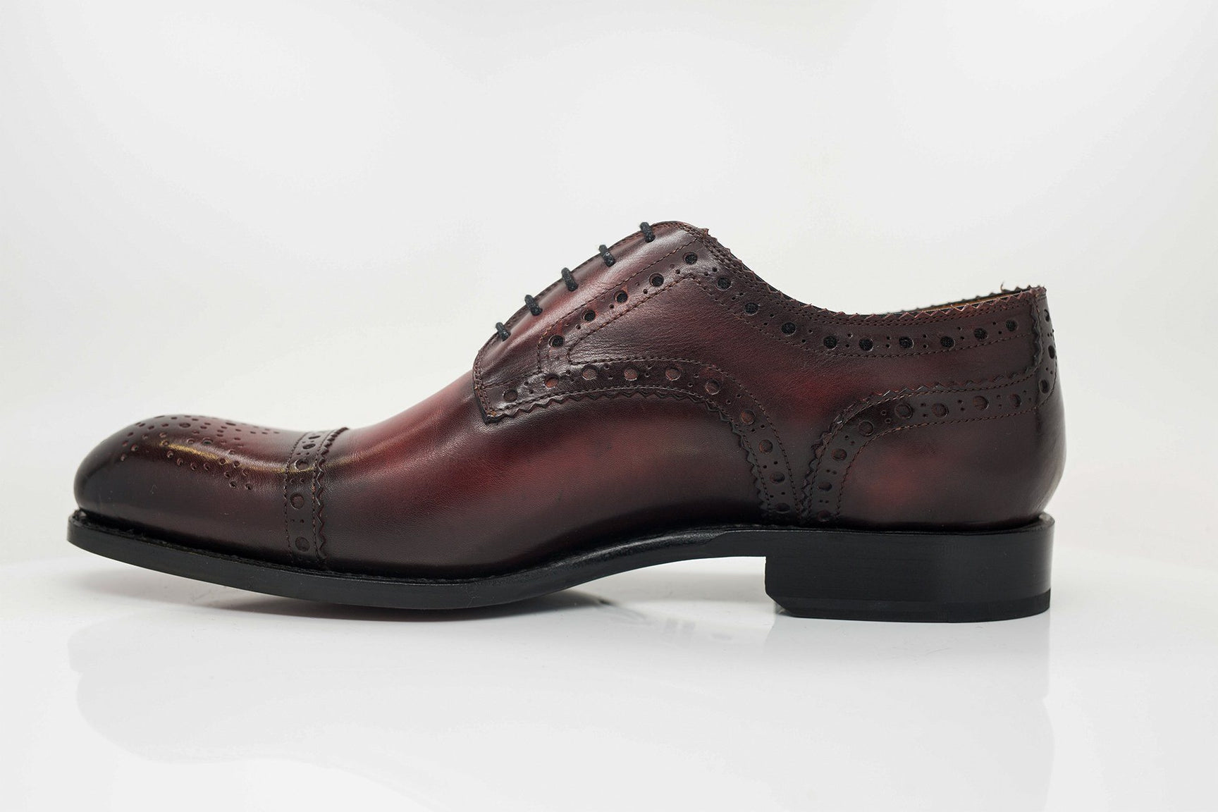 Burnished Calfskin Lace-Up Oxford Burgundy – C&E Fashions